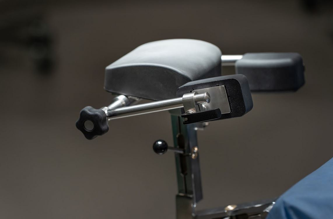 Head support, double link - for surgery | Reison Medical®